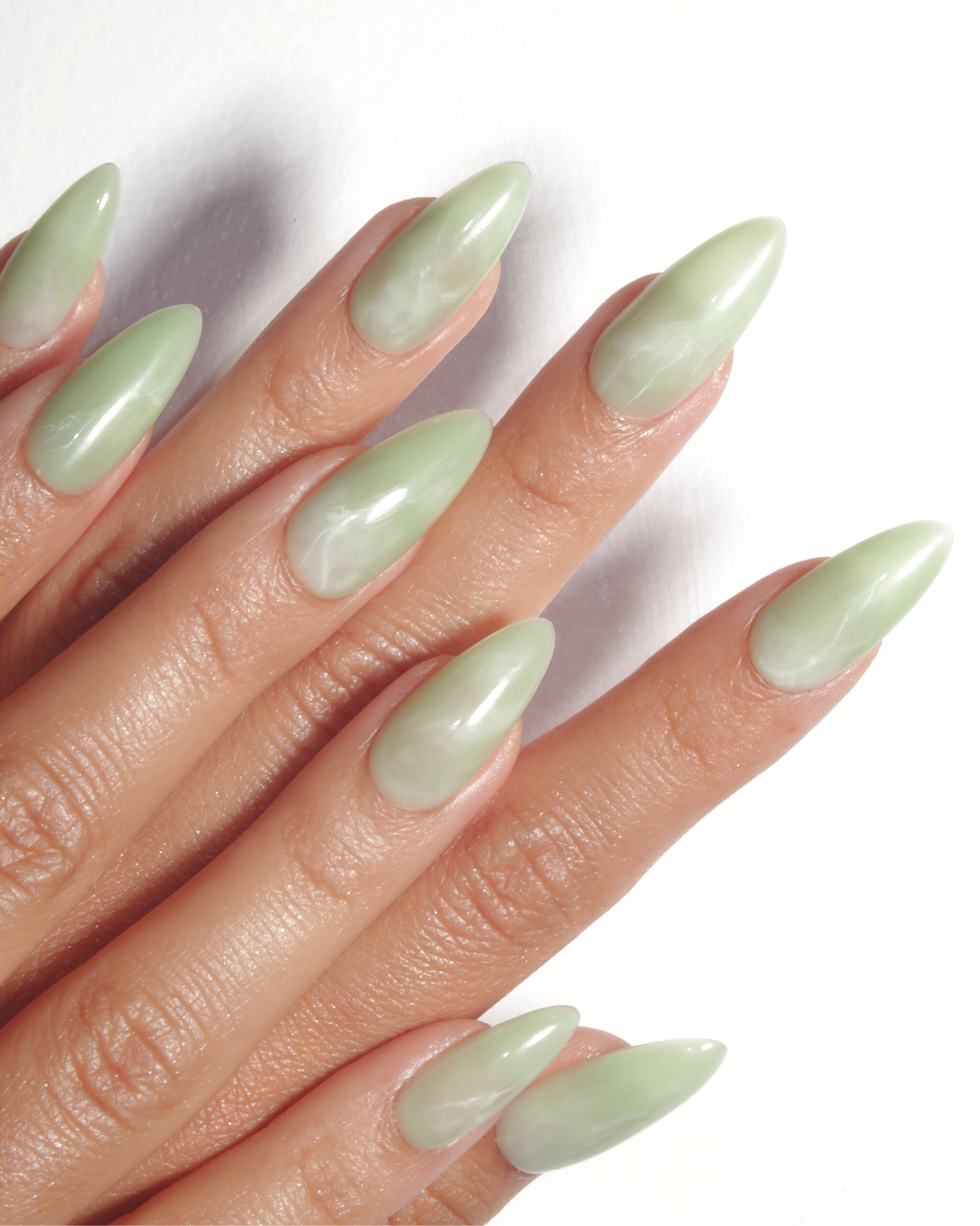 Fresh Jadeite:Glossy Jade Green Luxury Gel Press-On Nails by YIJIU