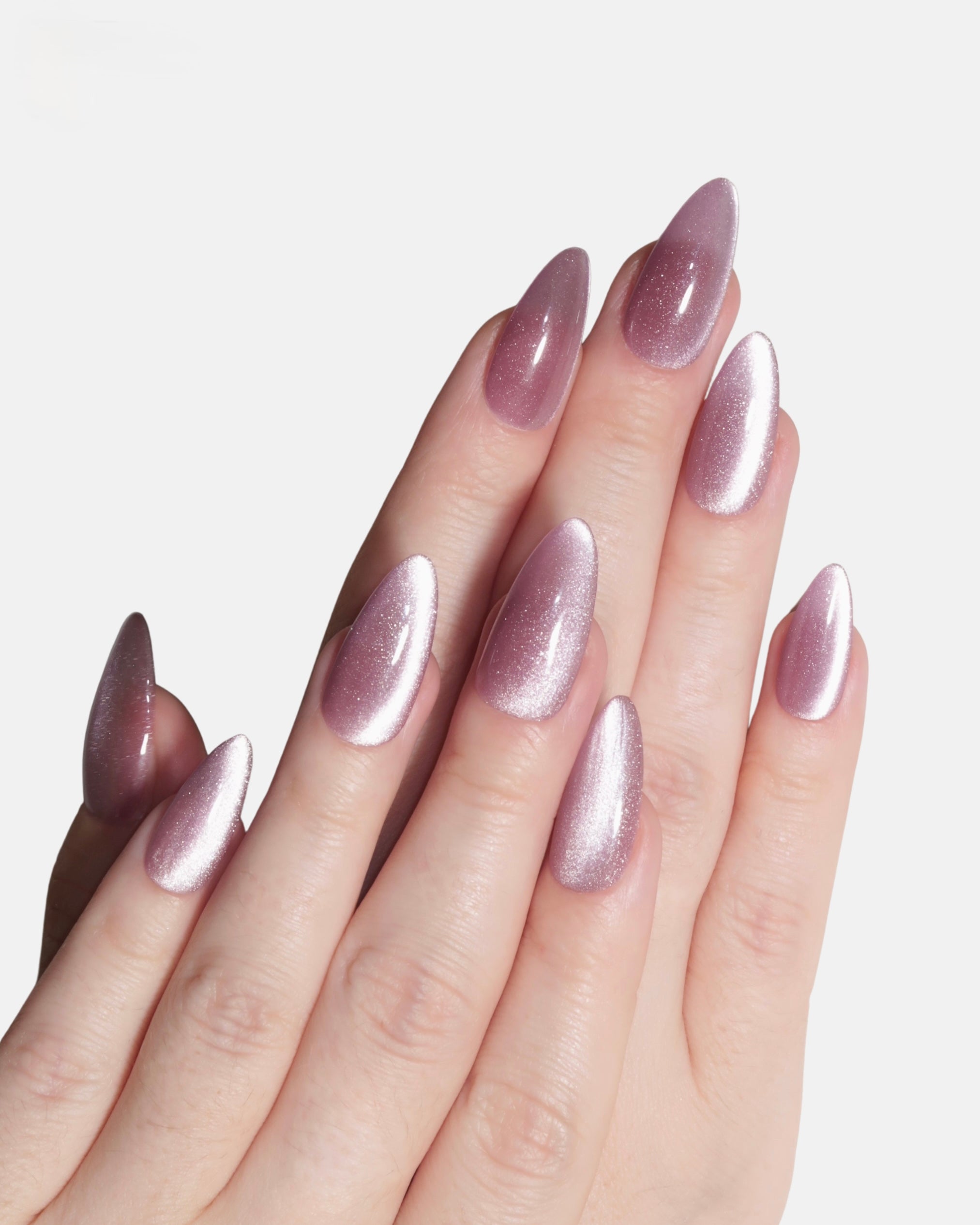 Violet Tulip: Velvet Cat Eye Reusable Press-On Nails by YIJIU UK